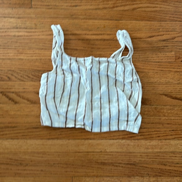 Lou & Grey | Tops | Lou Gray Linen Stripped Crop Top | Poshmark